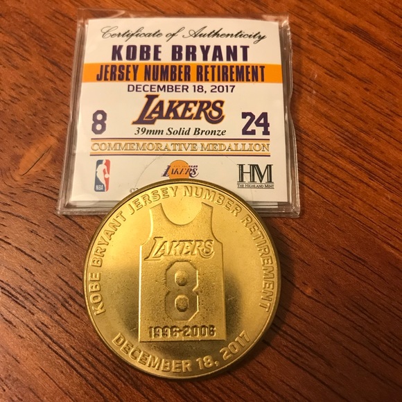 NBA HIGHLAND MINT | Other | Kobe Bryant Los Angeles Lakers Memorabilia ...